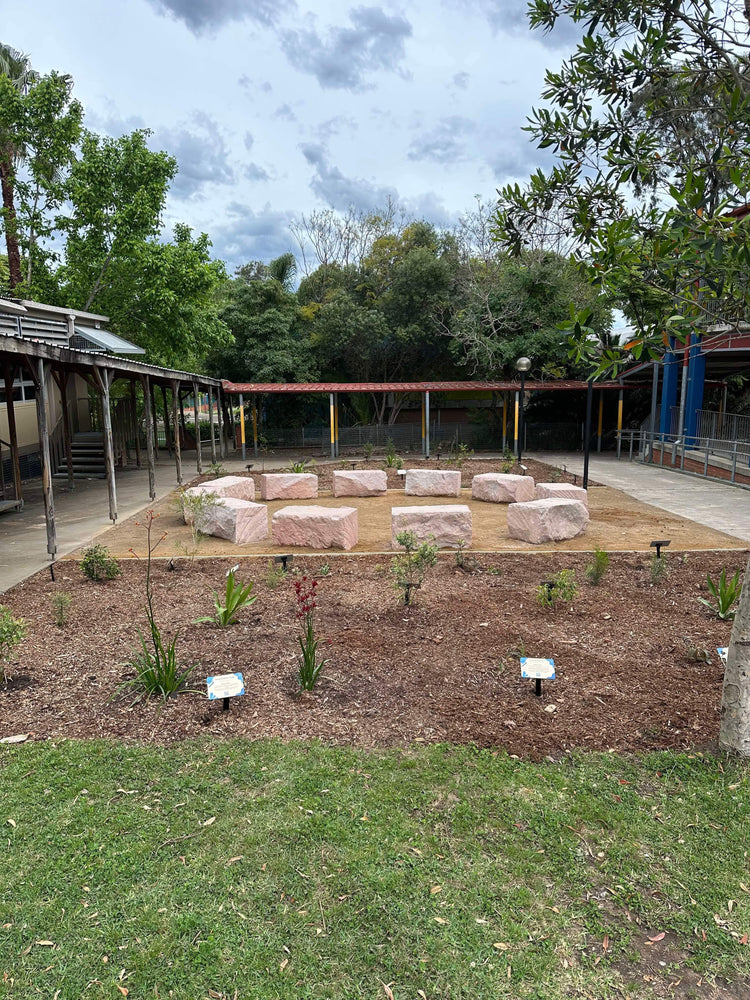 Bush Tucker Gardens & Yarning Circles – Deadly Ed